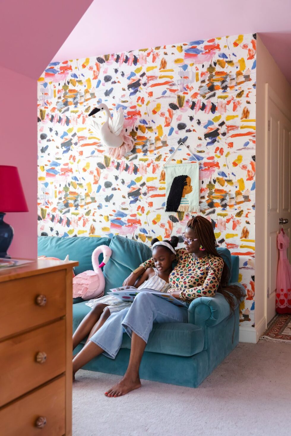 We're Featured on HGTV! - Design Addict Mom