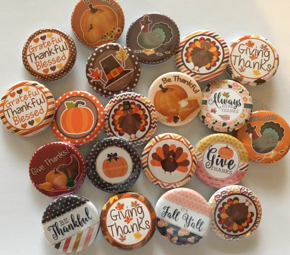 Getting Cozy For Fall with These Amazing Etsy Finds - Design Addict Mom
